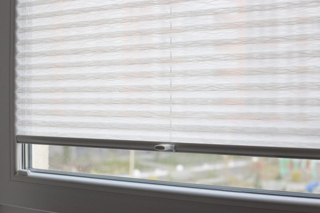 7 Benefits Of Choosing Top Down Bottom Up Window Shades - Home Senator